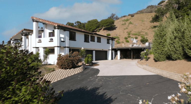 8 Steep Driveway Design Ideas - TRUEGRID Pavers