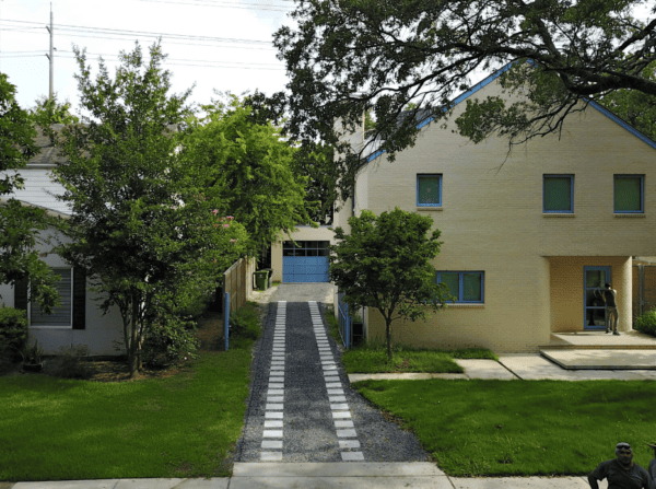 7 Driveway Design Ideas for Multiple Cars - TRUEGRID Pavers