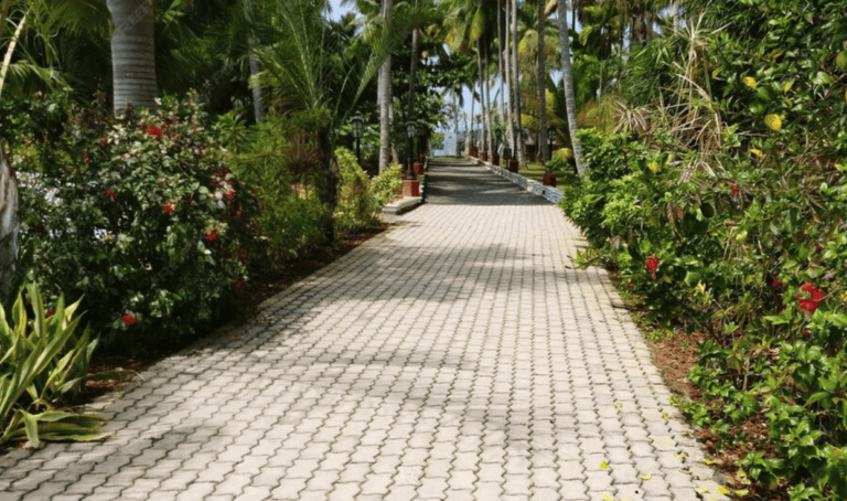 9 Coastal Driveway Design Ideas - TRUEGRID Pavers